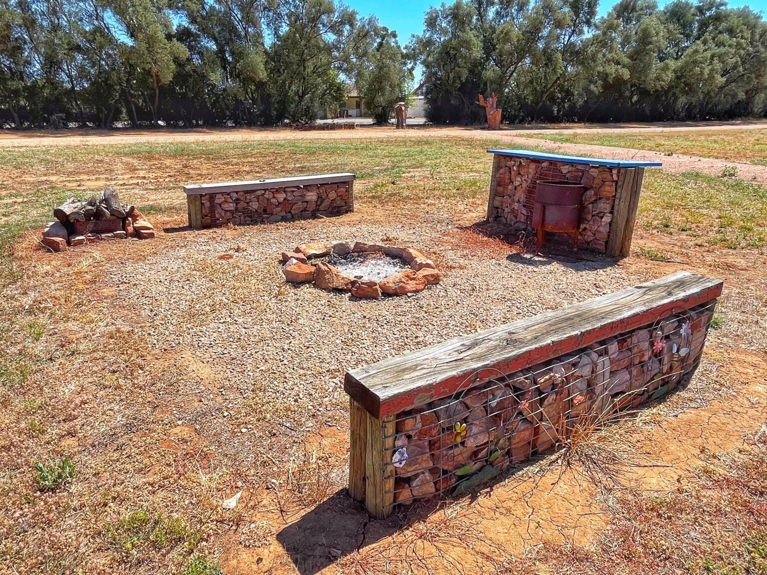 Home - Laura Community Caravan Park